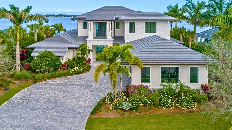 Straticon Construction - Projects - America Walks Project