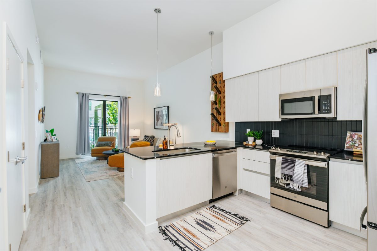 Straticon Construction - Projects - Reese Road Apartments