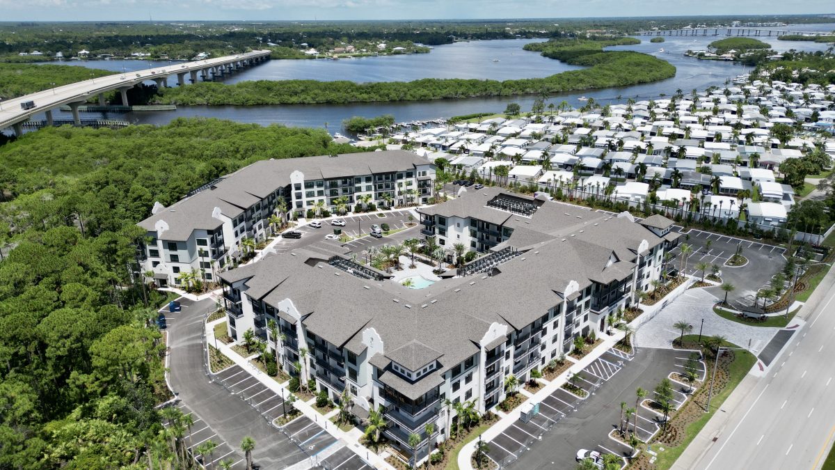 Straticon Construction - Projects - Indigo Stuart Multi-Family